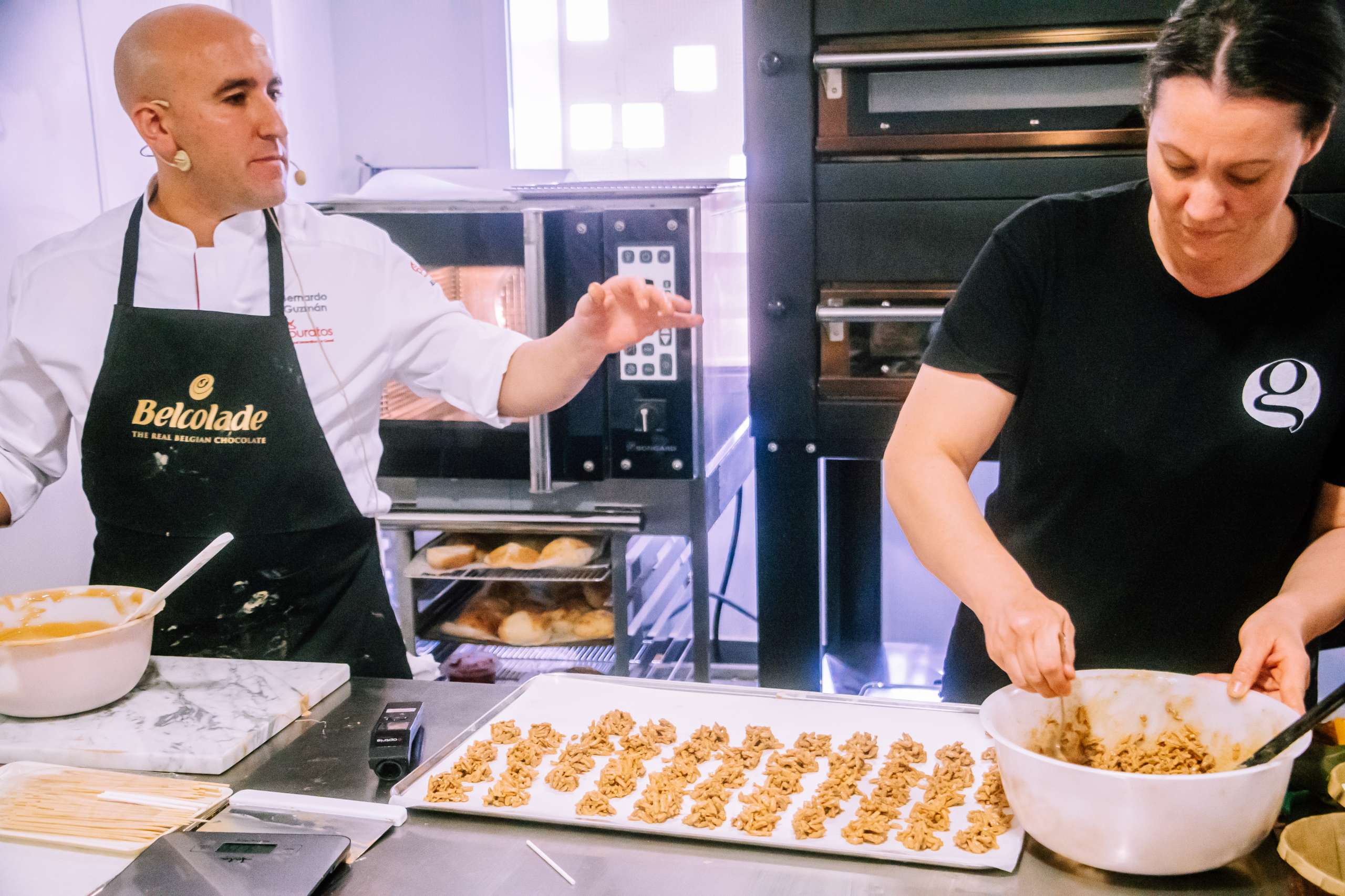 Taller de Pastelería con Puratos y el técnico Bernardo Guzmán | Toma ...